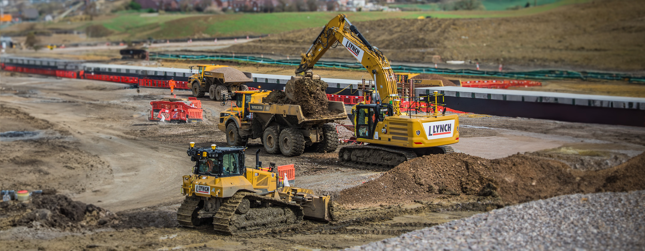 Lynch Plant Hire | Skilled Operators Required for work in 2024!
