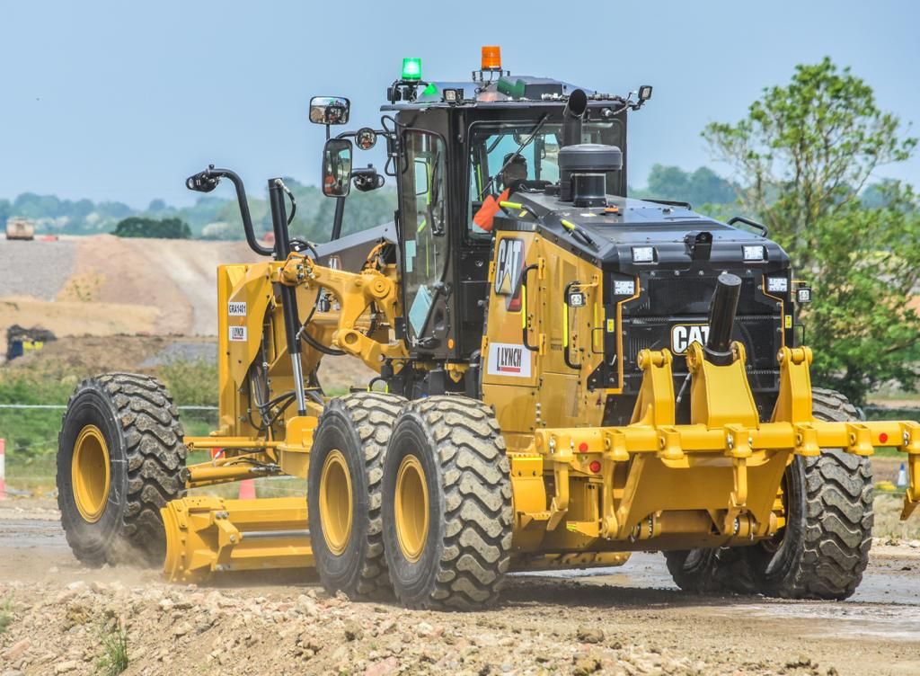 L Lynch Plant Hire & Haulage| Motor Grader Hire