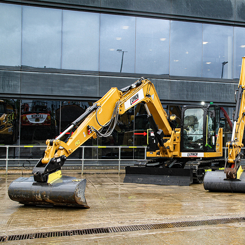 L Lynch Plant Hire & Haulage