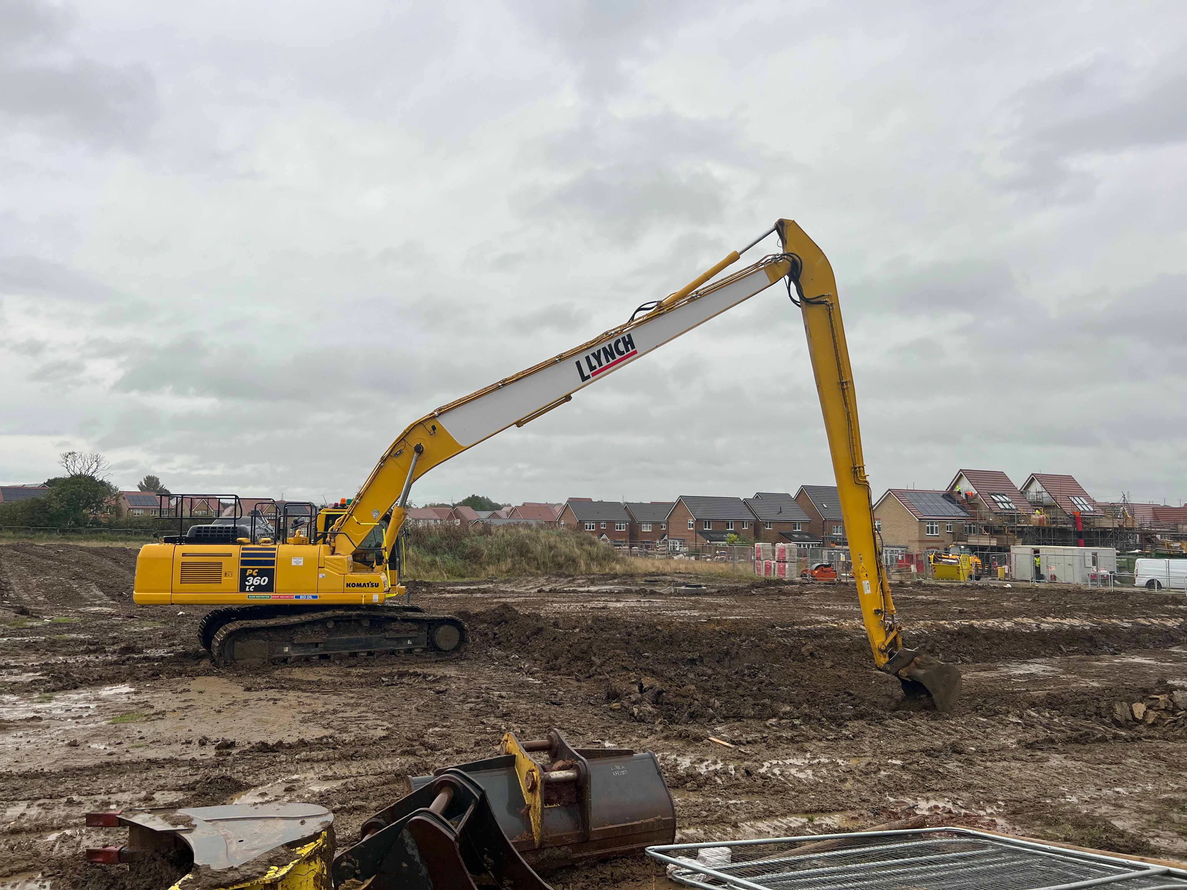 Long Reach Excavators