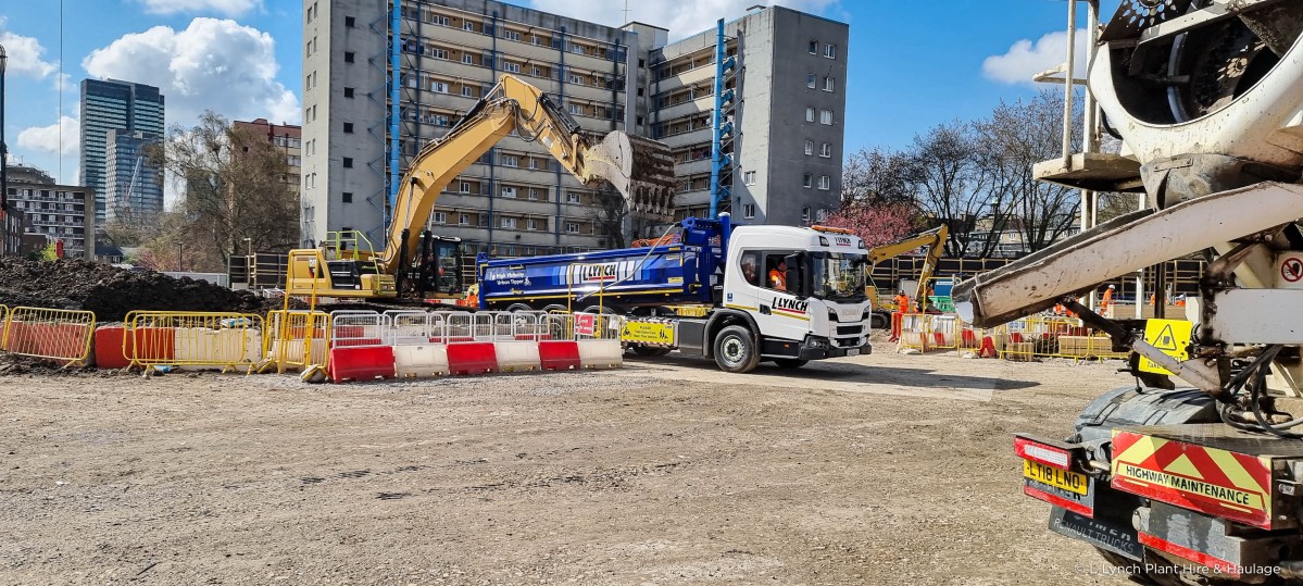 Low Entry, High Visibility Tippers