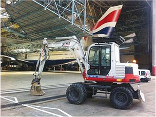 Lynch awarded 'Airside Operating License' at Stansted and Gatwick ...