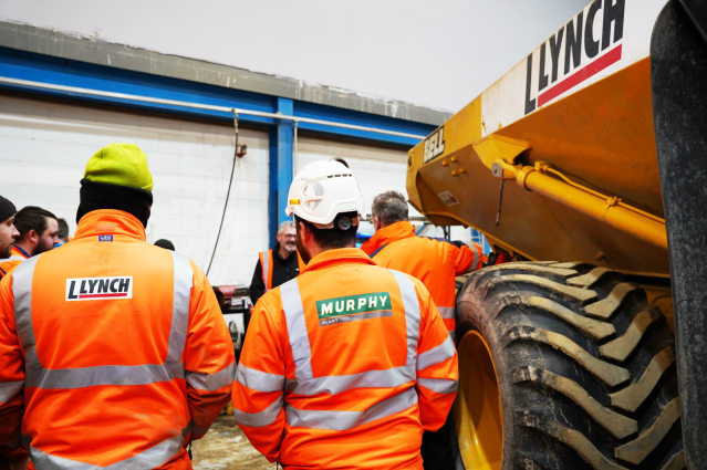 Lynch In Sight | Lynch Plant Hire