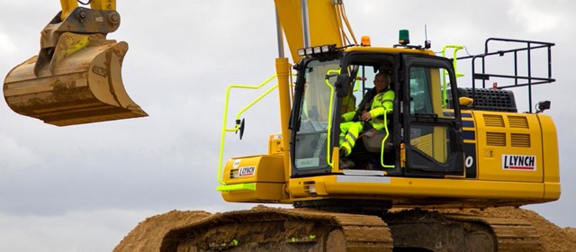 Lynch Invests in Komatsu